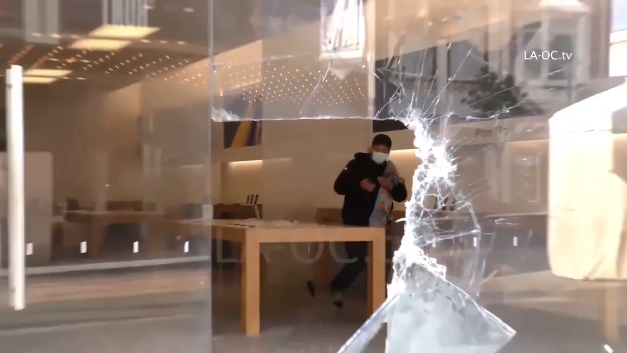 Rioters Loot And Steal Everything